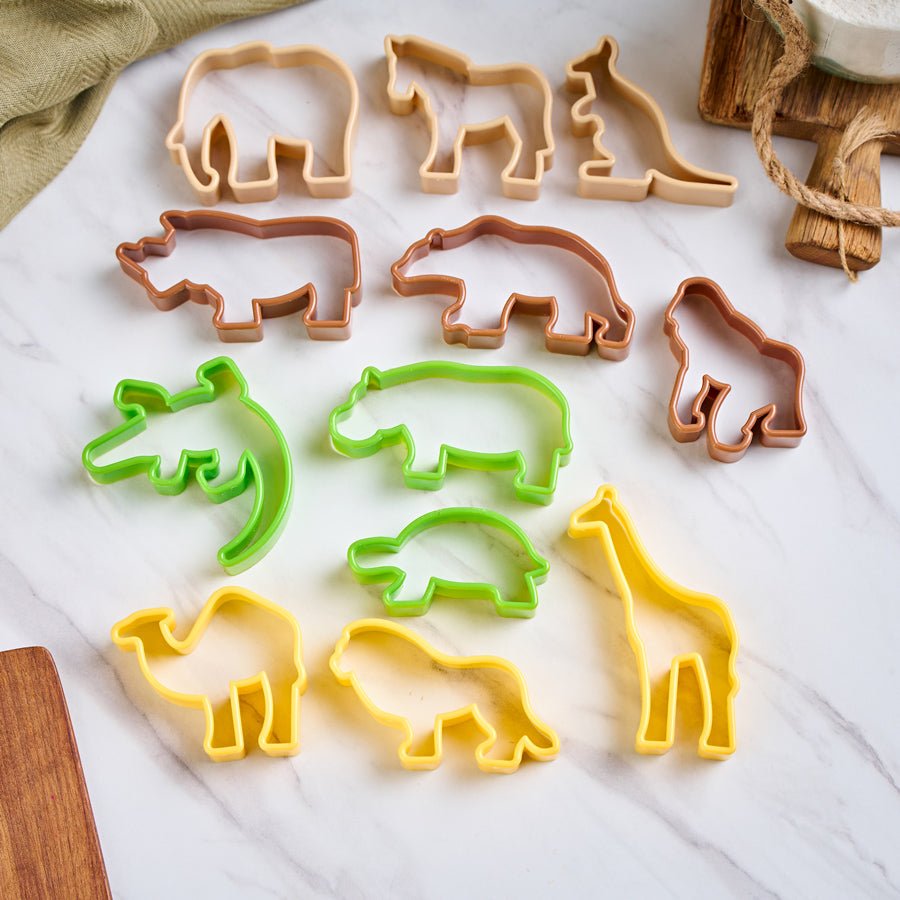 Animal Cookie Cutters Set – 12-Piece Plastic Baking Molds for Kids ...
